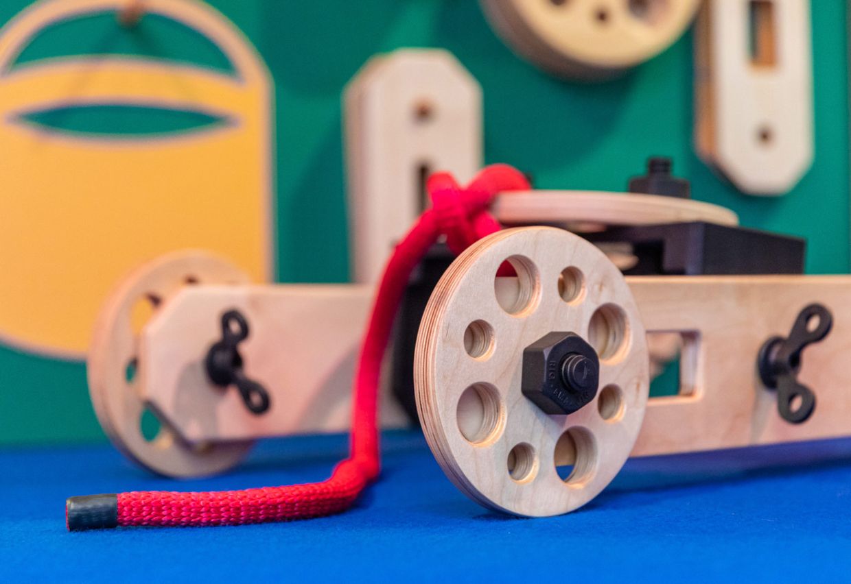 Display windows - Cas Holman - display window